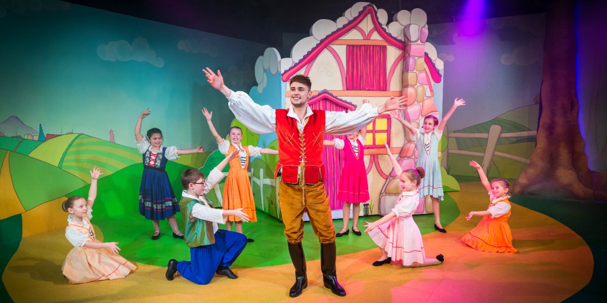 Tip Top Panto returns! – The Chester blog