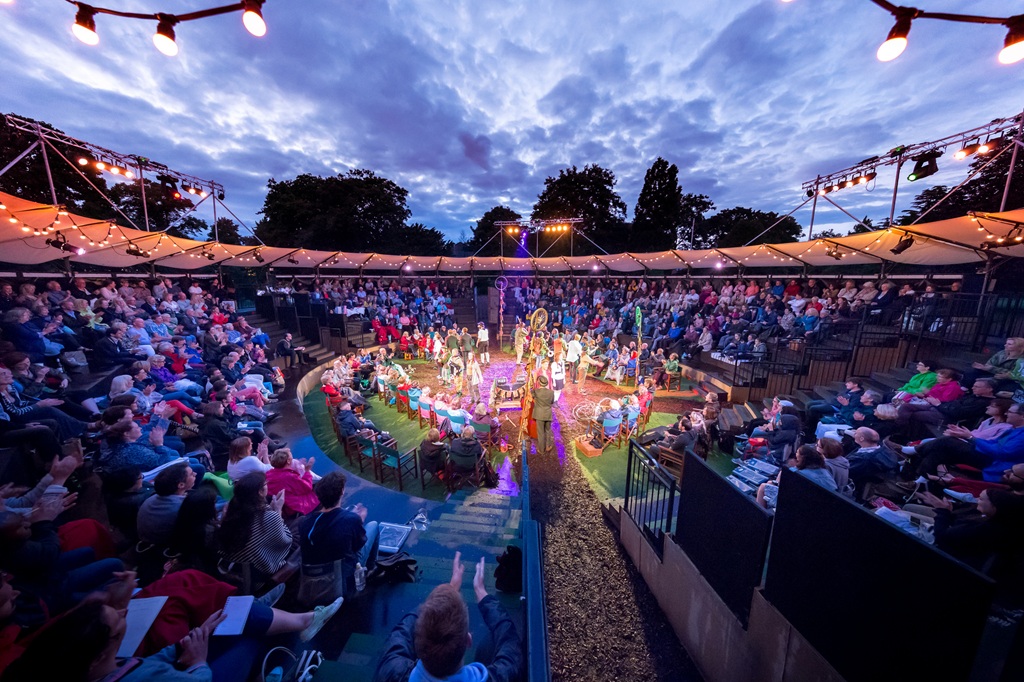 Grosvenor Park Open air theatre returns this summer – The Chester blog